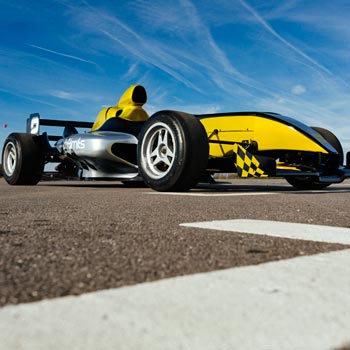 Formula 1000 - Drive an F1000 Car - Bovingdon Airfield