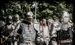 How To Obtain a Knighthood in the UK?