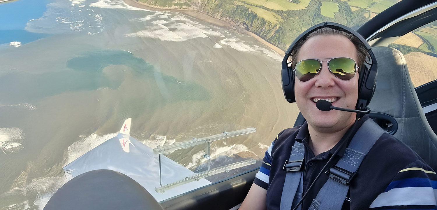 Flying Lessons in York from Breighton Airfield near Selby - 30 & 60-min ...