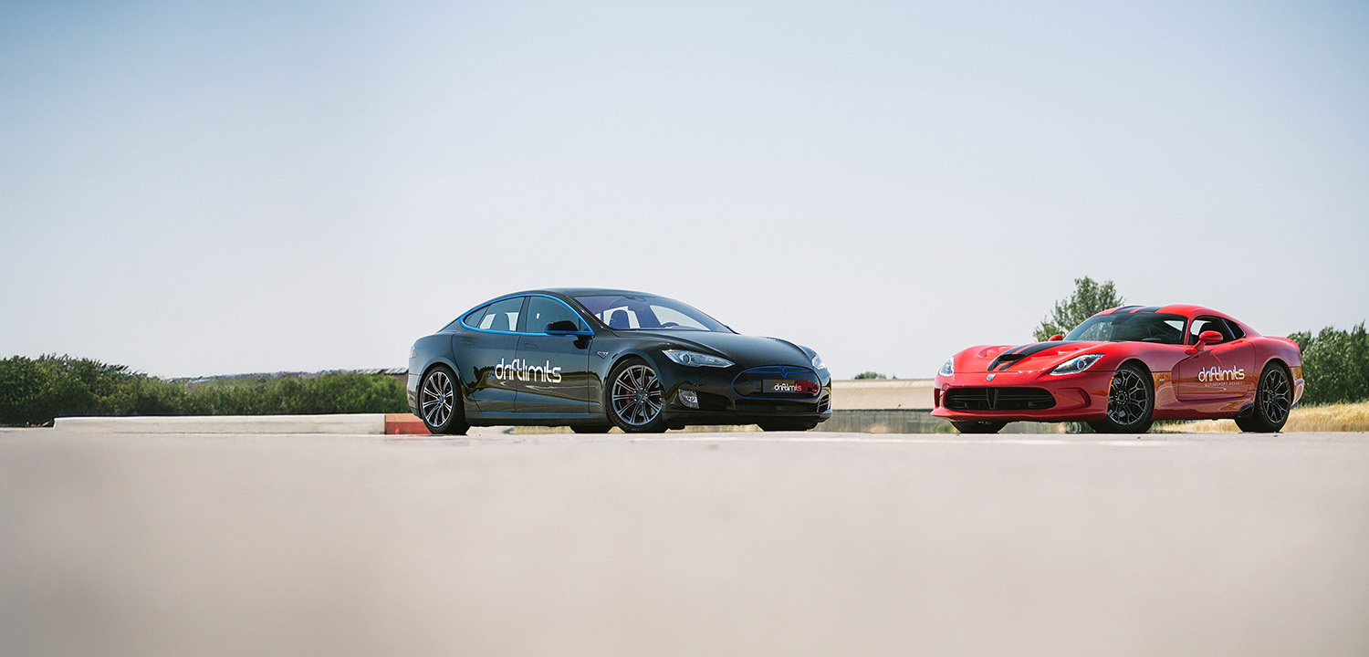 Tesla vs Viper Thrill | Prices From £89.00