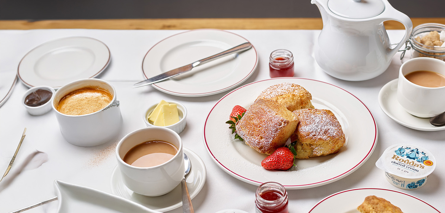 East Somerset Railway Cream Tea Onboard the Mendip Belle Steam Train ...