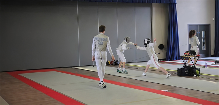 Fencing Lessons in London | Prices From £65.00