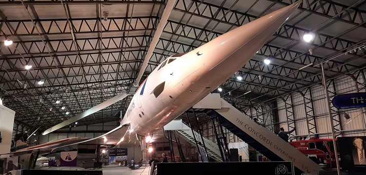 Concorde Flight Simulator Experiences | Prices From £149.00