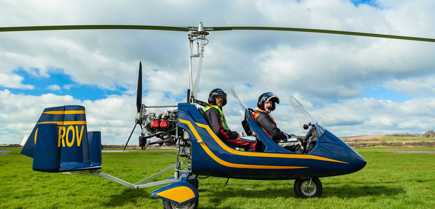 Gyroplane Flights from Brighton Airport flying in open-cockpit ...