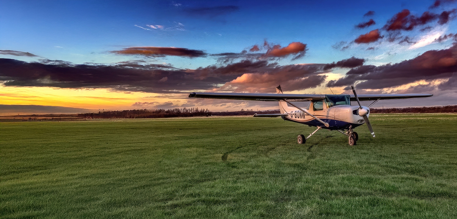 Flying Lessons in Manchester - City Airport Manchester - Barton ...