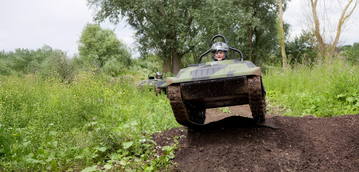Mini Tanks - Driving Miniature Tanks in Hampshire for 8yrs+ | Prices ...