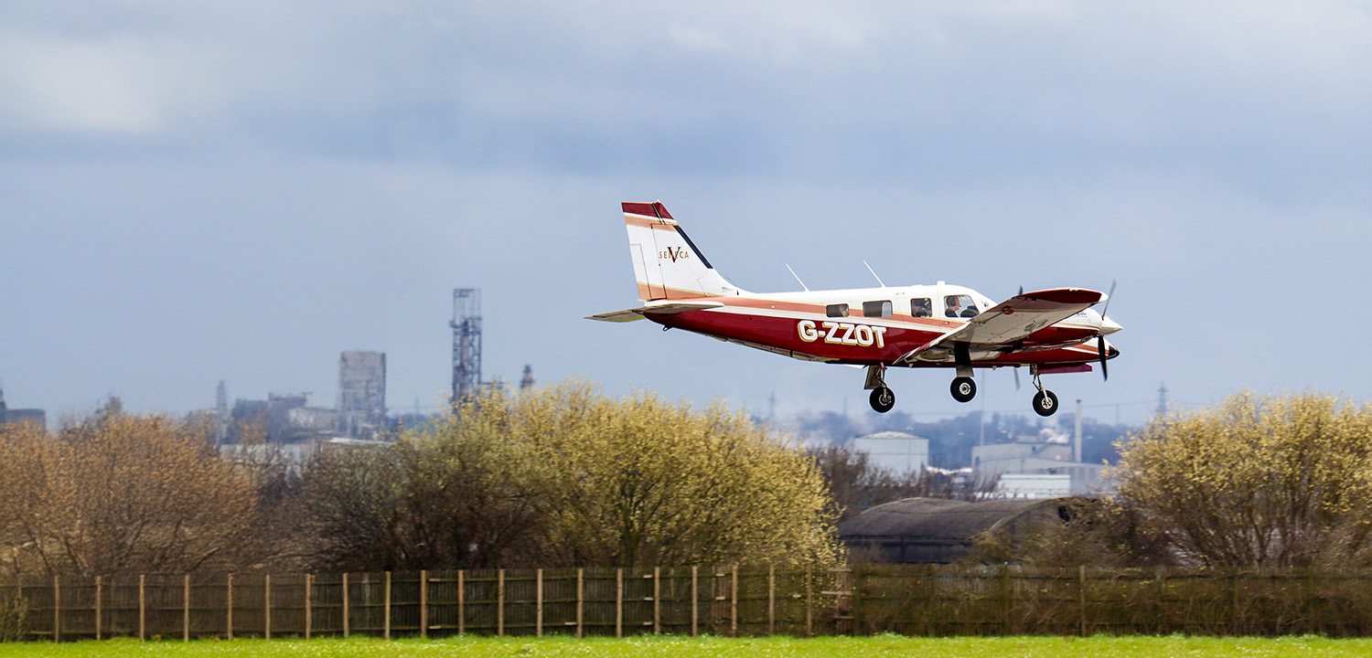Flying Lessons Liverpool - Trial Flights from John Lennon Airport ...