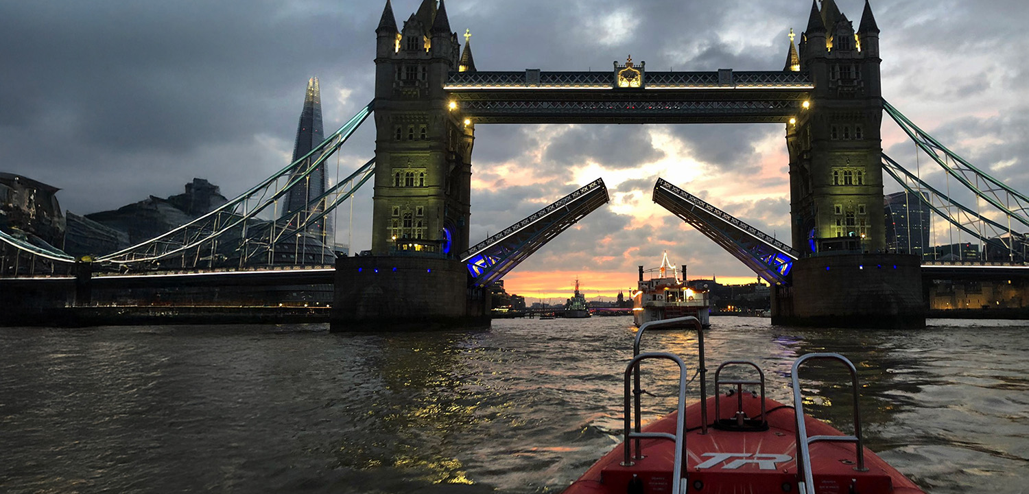 Thames Lates Evening Rocket Rides London | Prices From £48.71