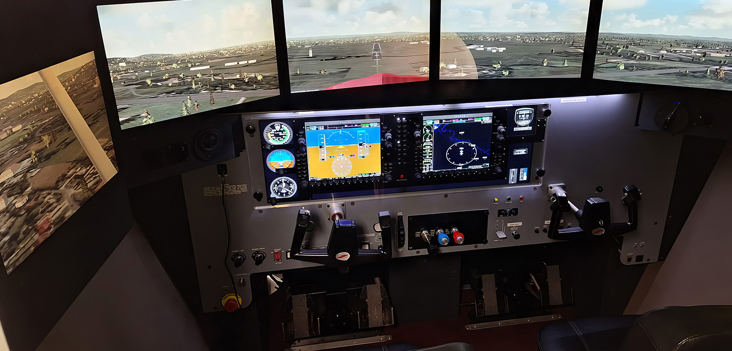 Full-motion Flight Simulator Sessions at Gloucestershire Airport ...