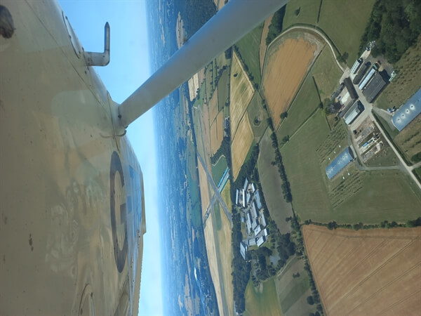 Learn To Fly - 60 Minute Lessons Learning to Fly at Airfields ...