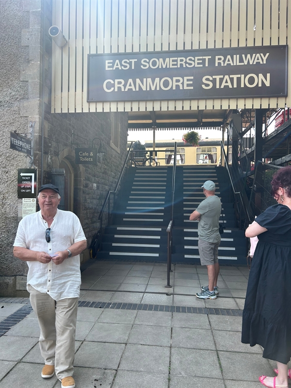 Steam Trains in Somerset - Lunch Whilst Steaming Through Somerset ...