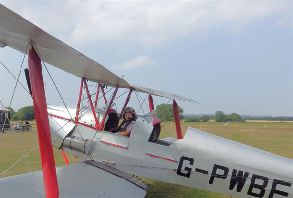 Tiger Moth Flights Kent - Flight over the Kentish Countryside | Prices ...