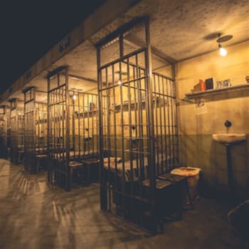 Alcotraz Cocktail Bar Experience | Into The Blue