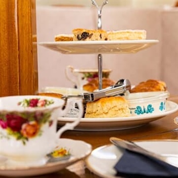 High Tea Dorset Cruise from Poole Quay | Prices From £37.00