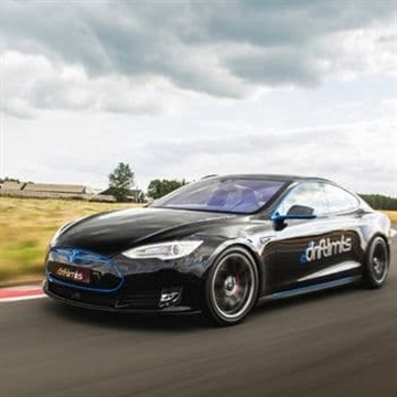 Tesla vs Viper Thrill | Prices From £89.00
