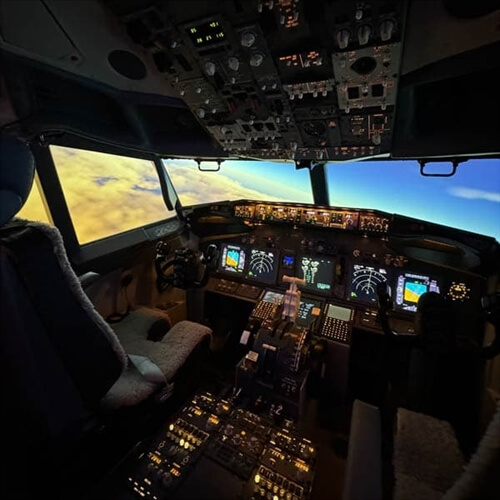 Flight Simulator Experiences UK | Into The Blue