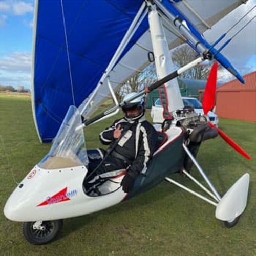 Microlight Flight Experiences & Lessons | Into The Blue