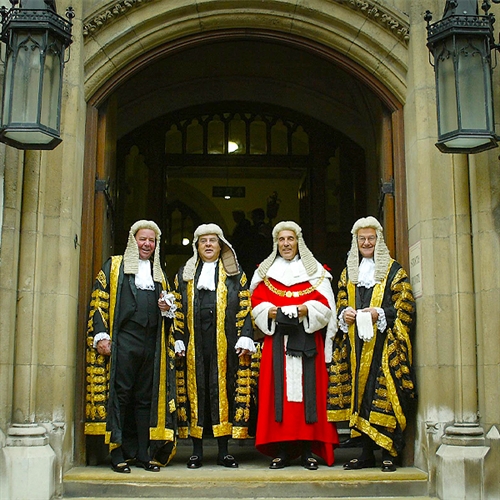 Tour The Old Bailey & Visit Royal Courts of Justice | Prices From £15.00
