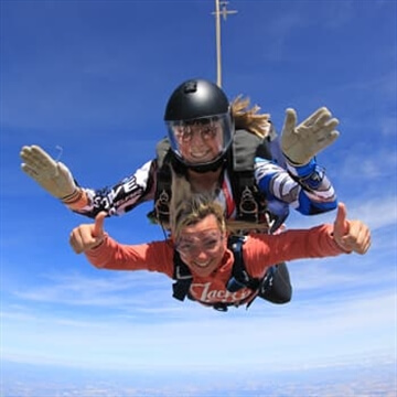 Skydiving near Nottingham at Langar Airfield | Prices From £269.00