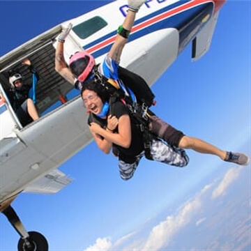 Skydiving near Nottingham at Langar Airfield | Prices From £269.00