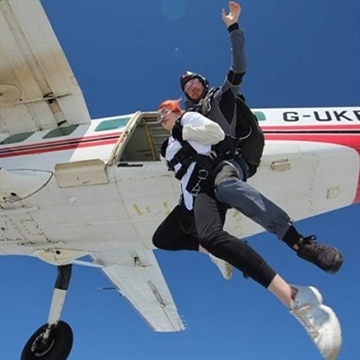 Skydiving from Beccles Airfield on the Norfolk / Suffolk borders ...